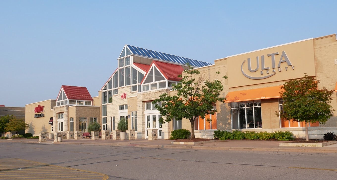 Manhattan Town Center | Rockstep Capital