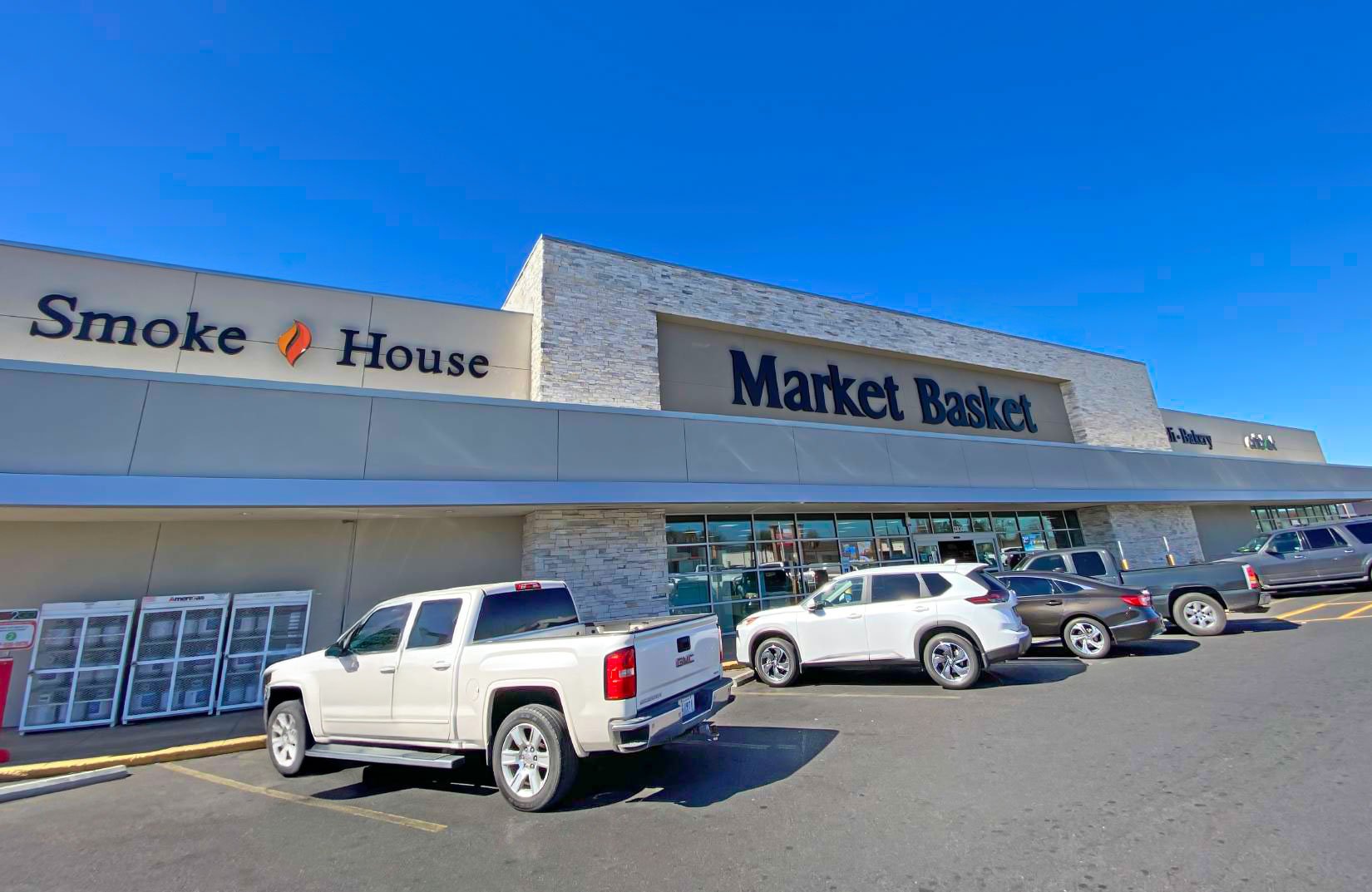 Southgate Shopping Center | Rockstep Capital